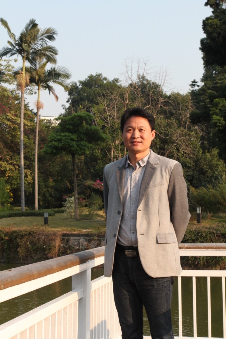 A Novel Real-Time PCR Assay of microRNAs Using S-Poly(T), a Specific ...