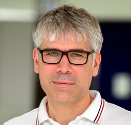 history-aware-multimodal-transformer-for-vision-and-language-navigation - Ask this paper | Bohrium