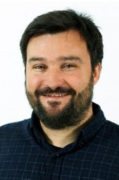 Space charge governs the kinetics of metal exsolution: Open Access ...