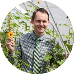 Evolutionary trade‐offs in the chemical defense of floral and fruit ...