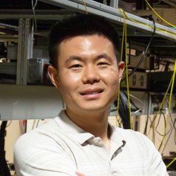 High-Efficiency On-Chip Frequency Conversion in the Telecom Band ...