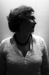 Long-lasting negativity in the left motoric brain structures during ...