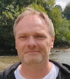 Molecular detection of the swim bladder parasite Anguillicola crassus ...