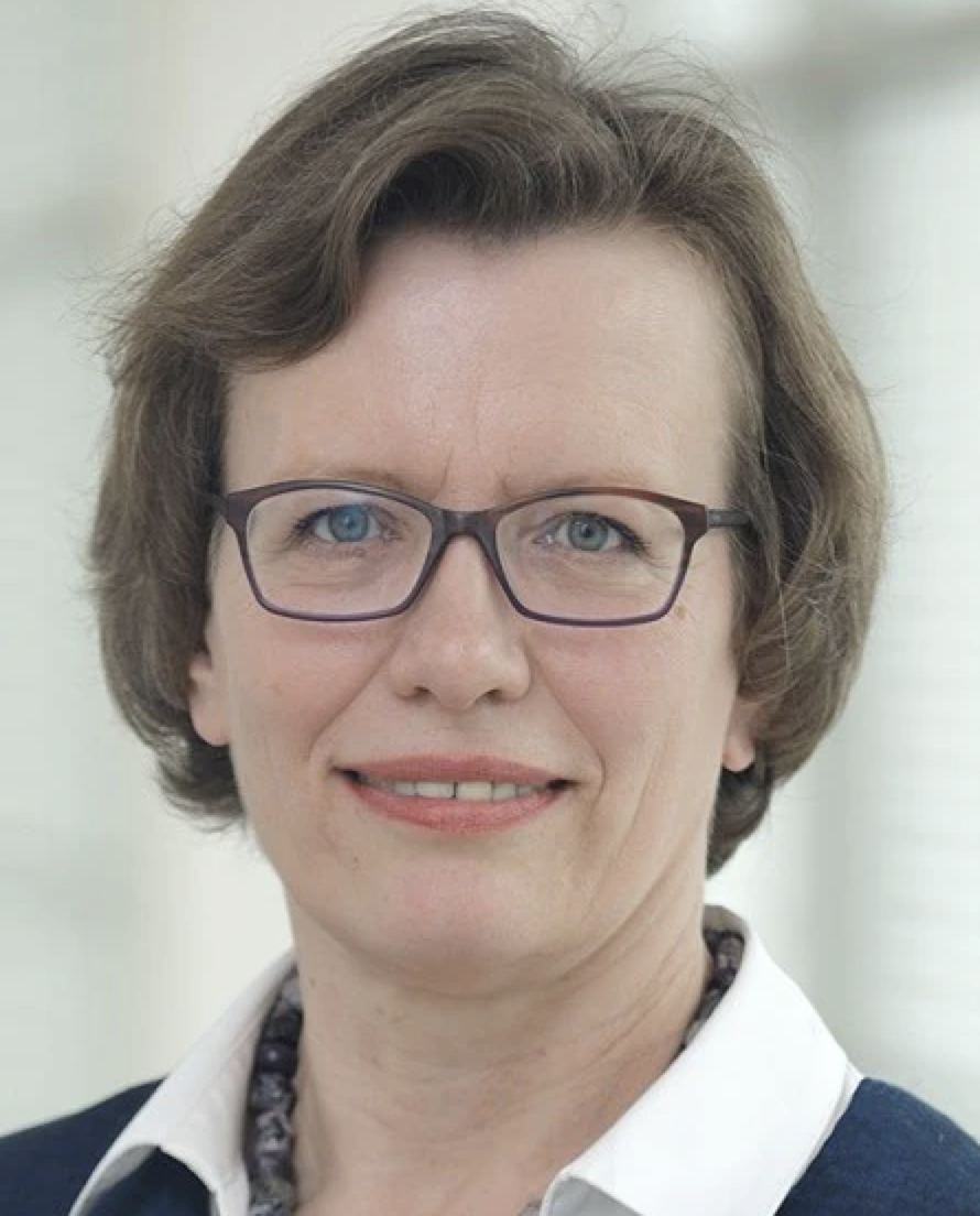 Wild Mouse Gut Microbiota Promotes Host Fitness and Improves Disease ...