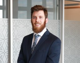 Non-line-of-sight synthesis and characterization of a conformal ...