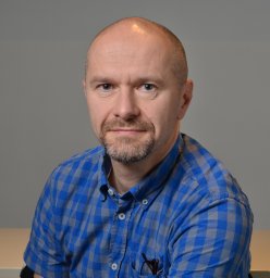 Quantitative Analysis of Individual Atoms in the Channels of Beryl ...