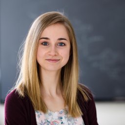 Influenza virus shedding and symptoms: Dynamics and implications from a ...