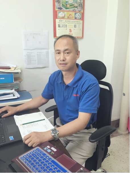 Physicochemical structure of chitin in the developing stages of black ...