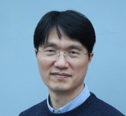 Intelligent Multi-Document Summarisation for Extracting Insights on ...