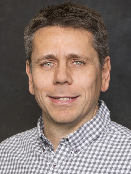 The inner nuclear membrane protein Lem2 coordinates RNA degradation at ...